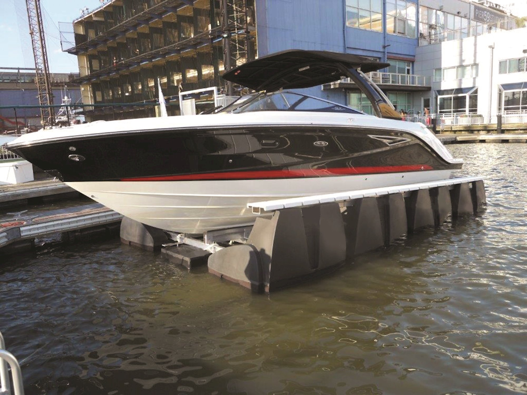 Floating Boat Lift for Sale: Free Floating HarborHoist | HydroHoist