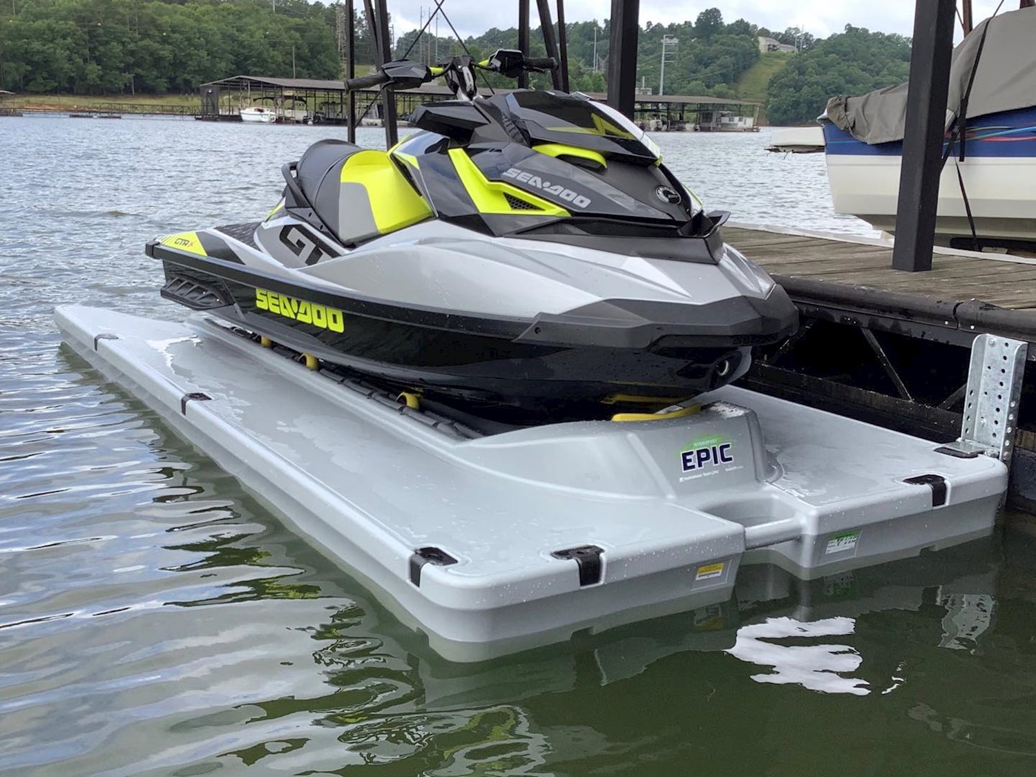 Jet Ski Floating Dock: Expert Floating Jet Ski Dock Installation Tips