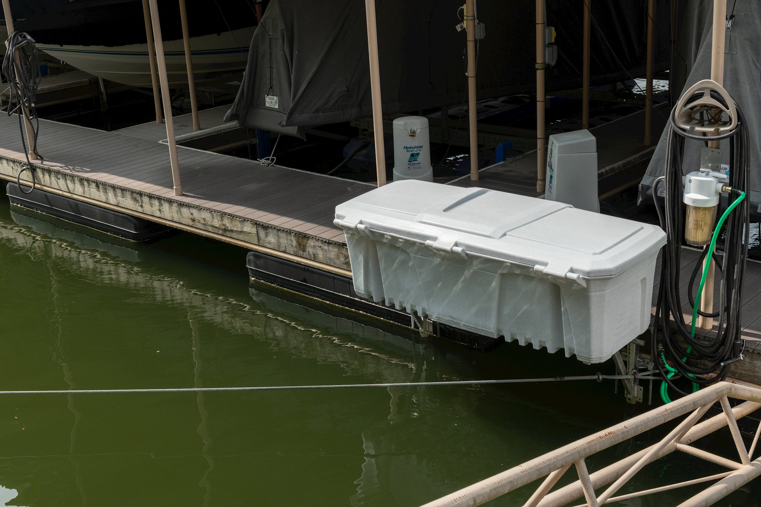 #1 Brand in Boat Lifts for Sale: Shop Best Boat Lift Systems | HydroHoist