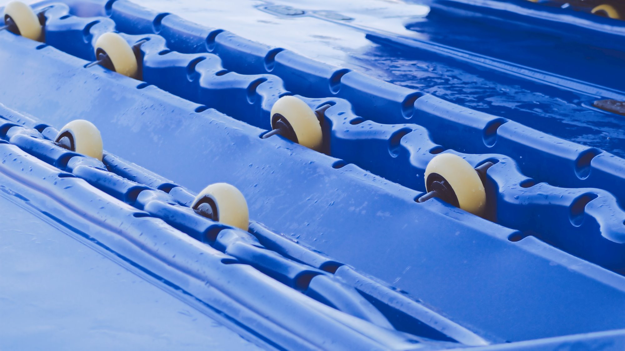 HydroPort Jet Ski Hoist: HydroPort Epic PWC Lift | HydroHoist